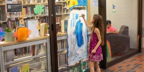 Support the Thunder Bay Public Library